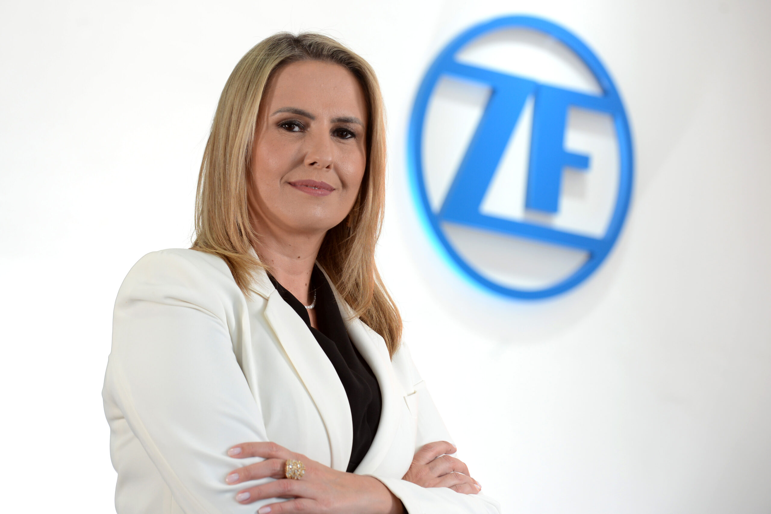 Para "Querer Aprender": programa de desenvolvimento da ZF envolve ...